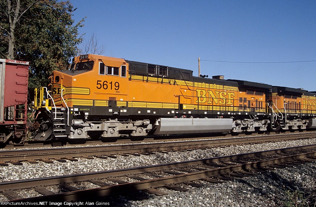 BNSF AC4400CW 5619